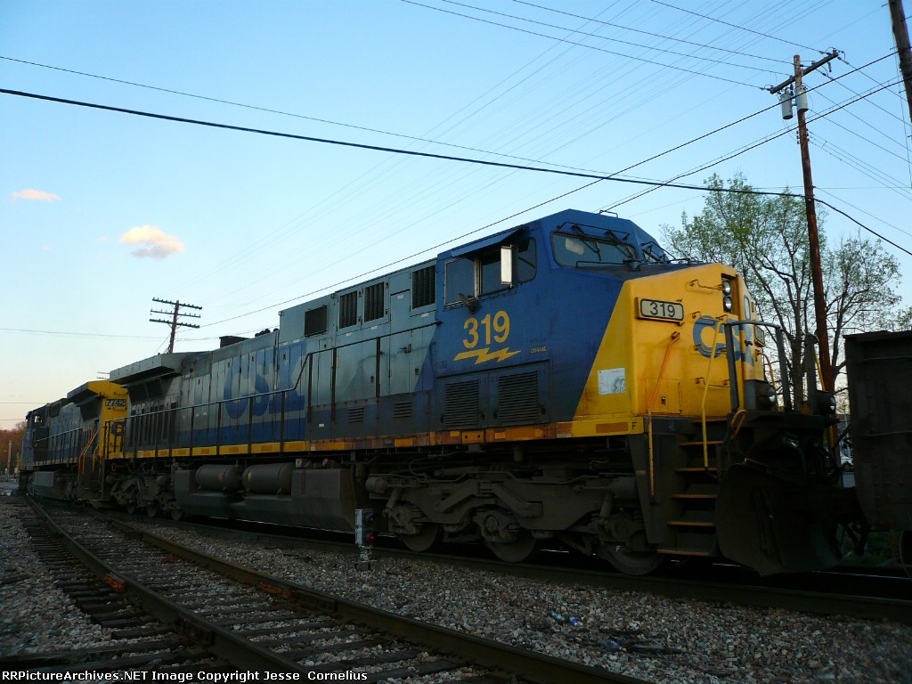 CSX 319